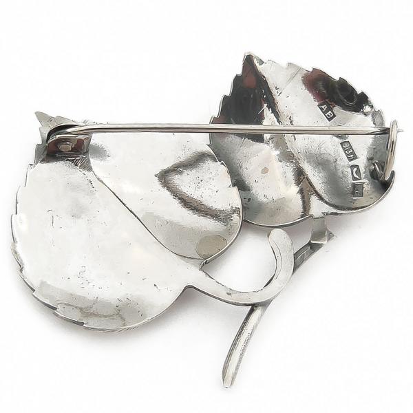 Hopeinen rintaneula,kaksi lehteä - Kultatukku.fi